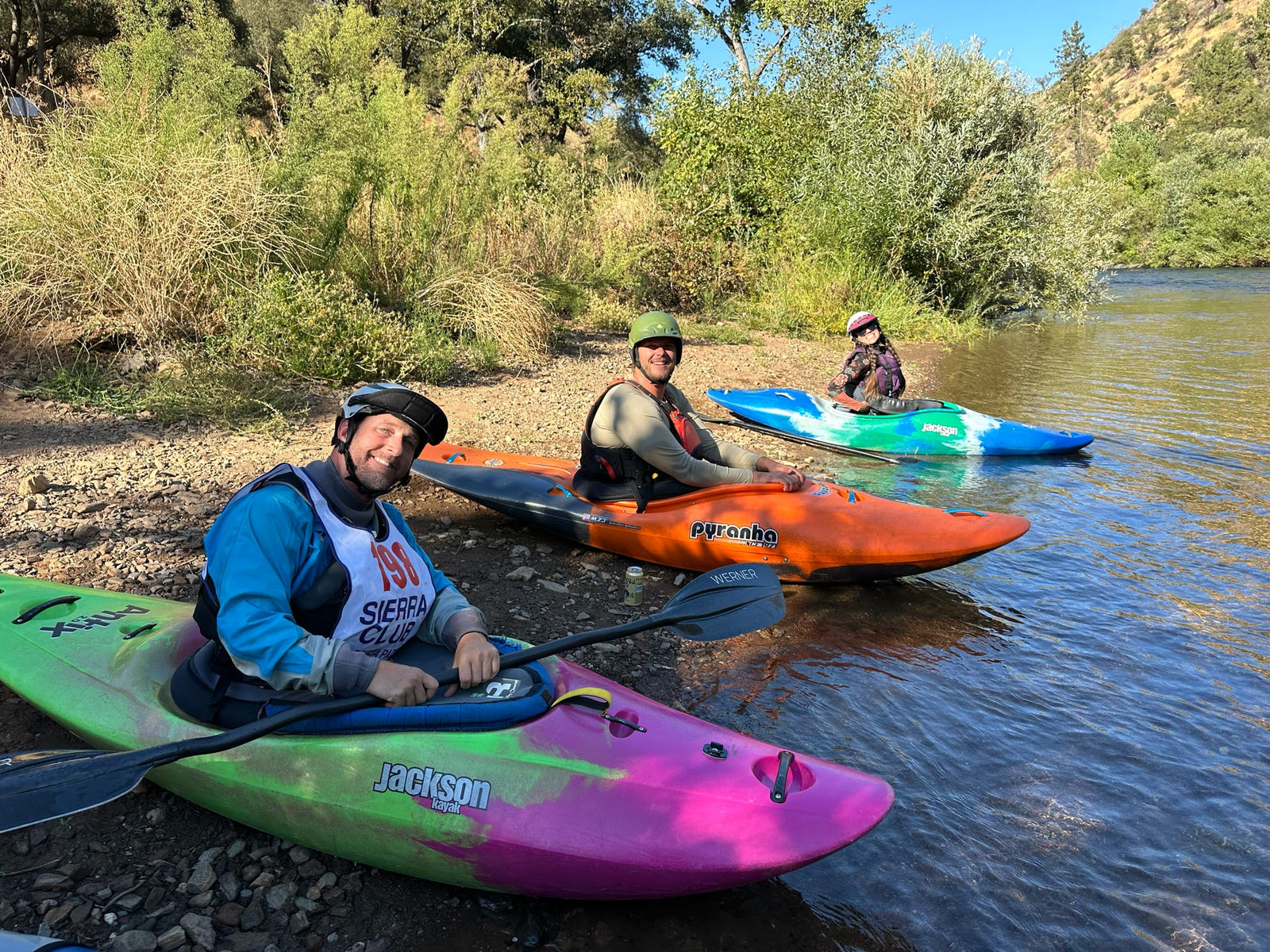 A Beginners Guide To Whitewater Kayaking Headwaters Adventure Co